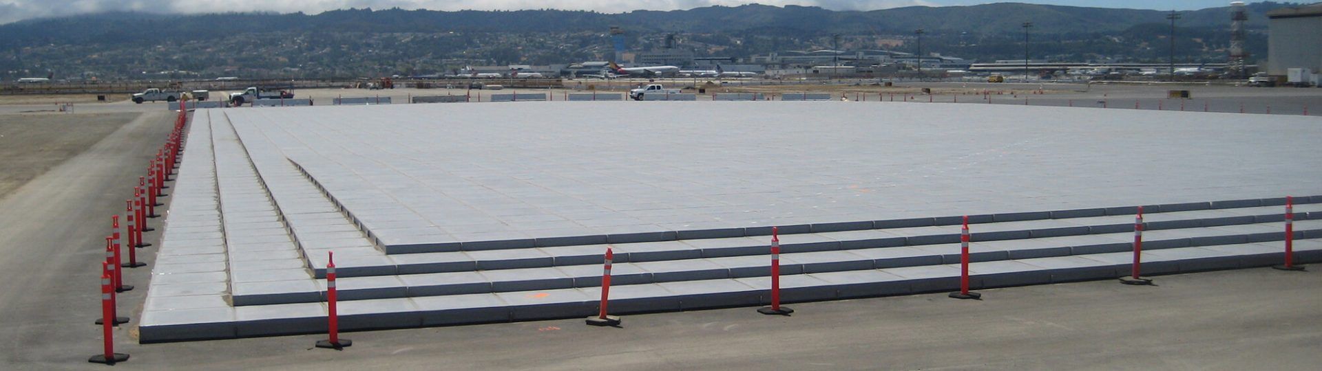 SFO – San Francisco International Airport - Runway Safe